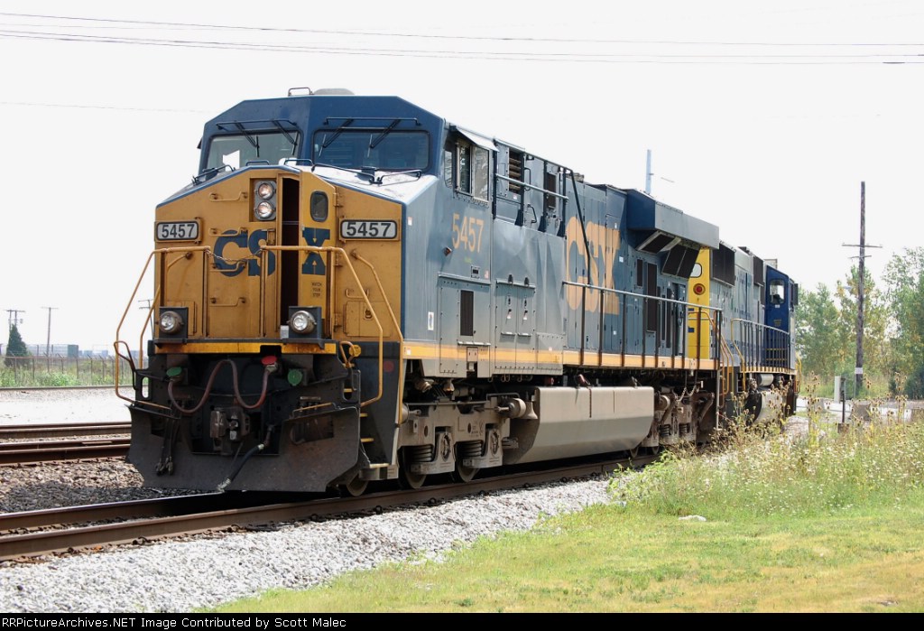 CSX 5457 & 8728